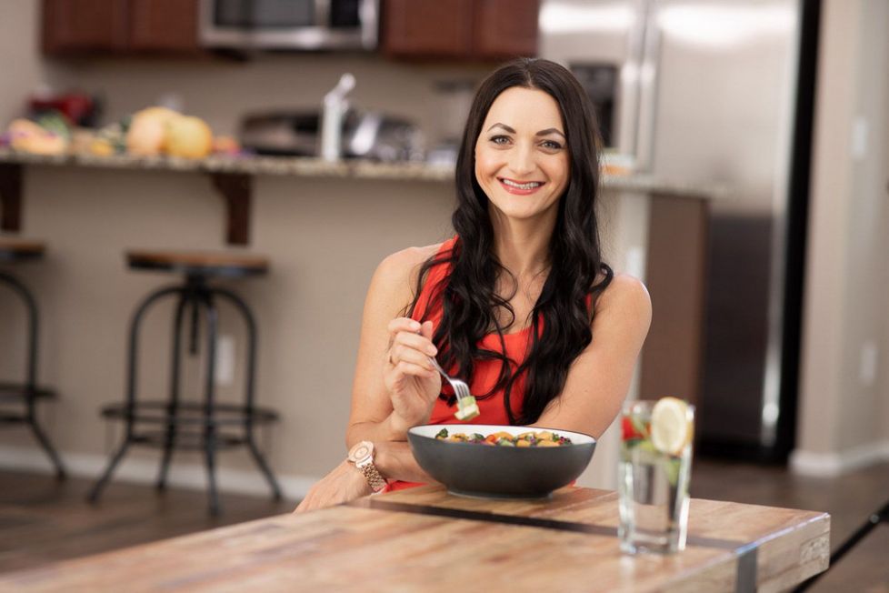 Meet Lizzie Ens | Online Health & Fitness Coach - SHOUTOUT ARIZONA