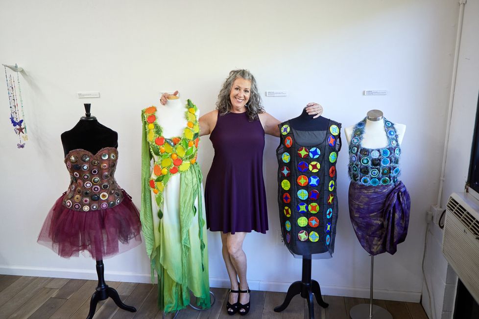Meet Lisa Renée Falk | Artist, teacher, studio owner - SHOUTOUT ARIZONA