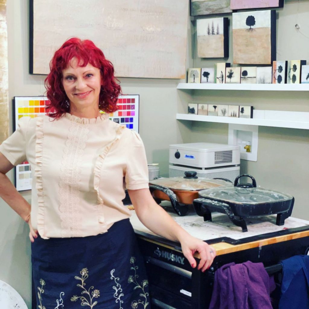 Meet Shari Lyon | Encaustic Artist - SHOUTOUT ARIZONA