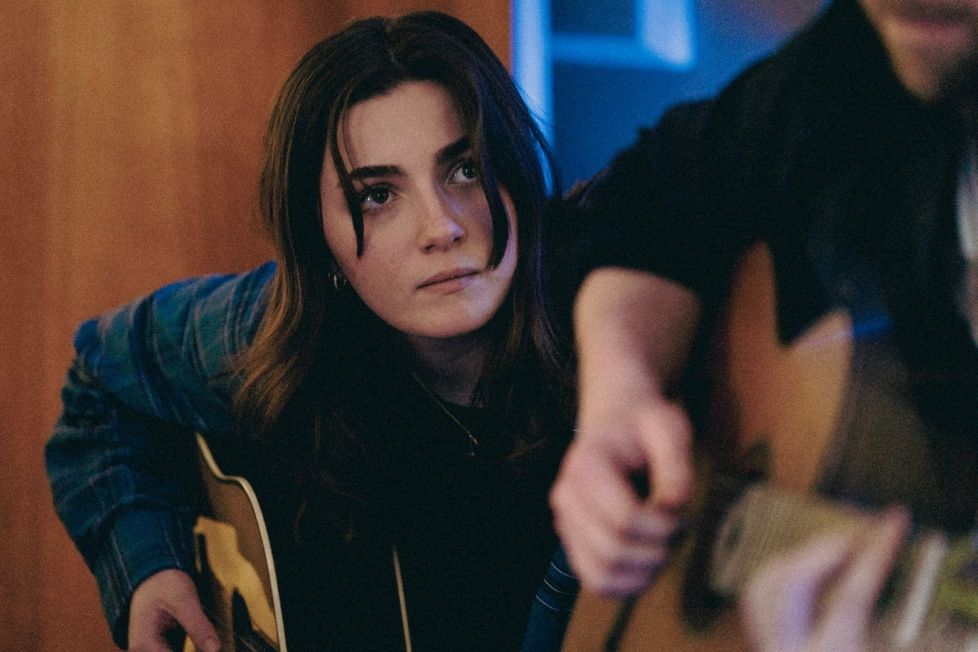 Meet Jules | Musician, Singer/Songwriter - SHOUTOUT ARIZONA