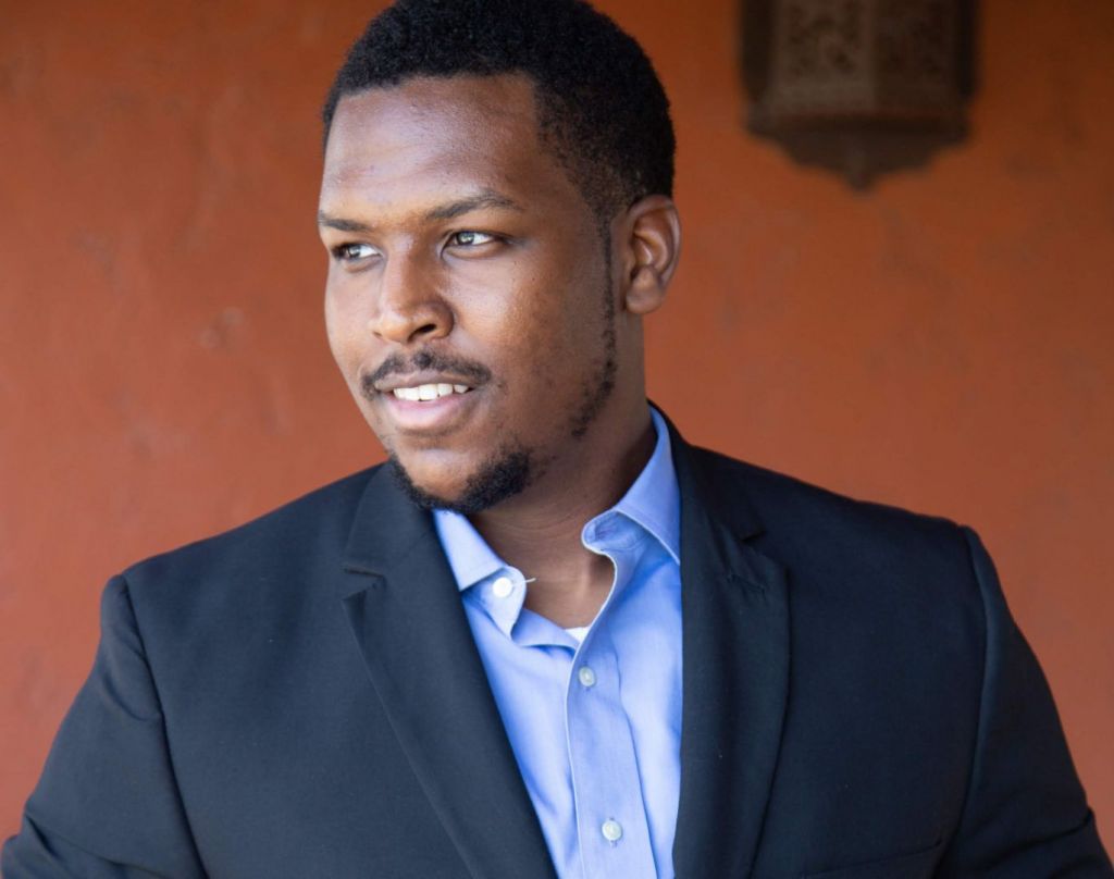Meet Pro4ecy | Entertainer (Magician, Comedian, model, actor ...