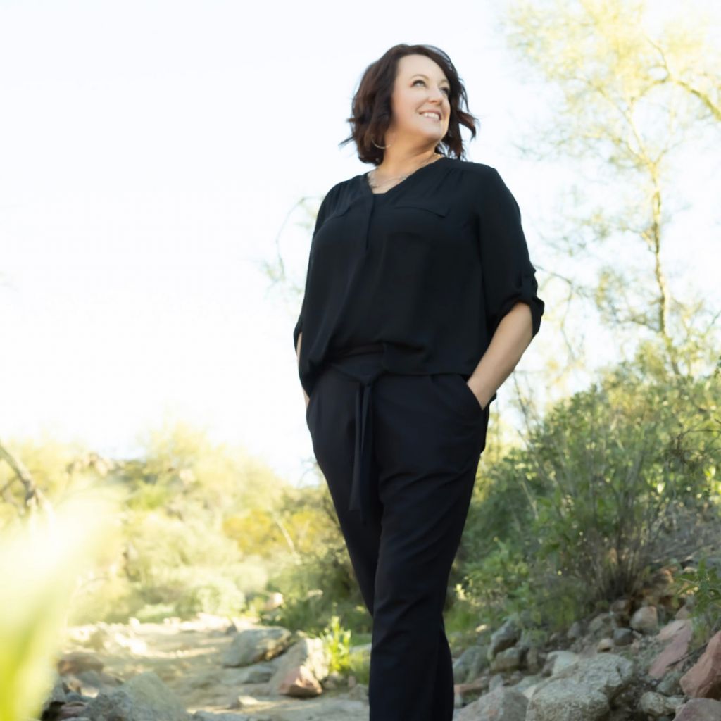 Meet Amy Charbonneau | Founder & Formulator - SHOUTOUT ARIZONA