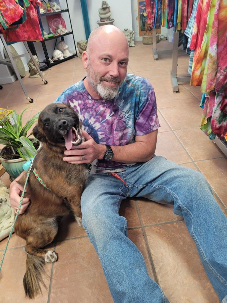 Meet Doc Dougherty | Tie-dye artist - SHOUTOUT ARIZONA